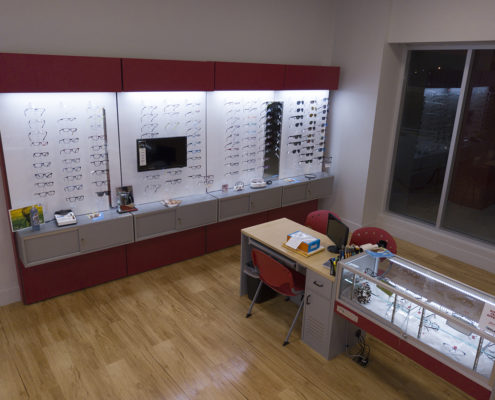 T2+ Retail Modular Display System - Walls+Forms, Inc.